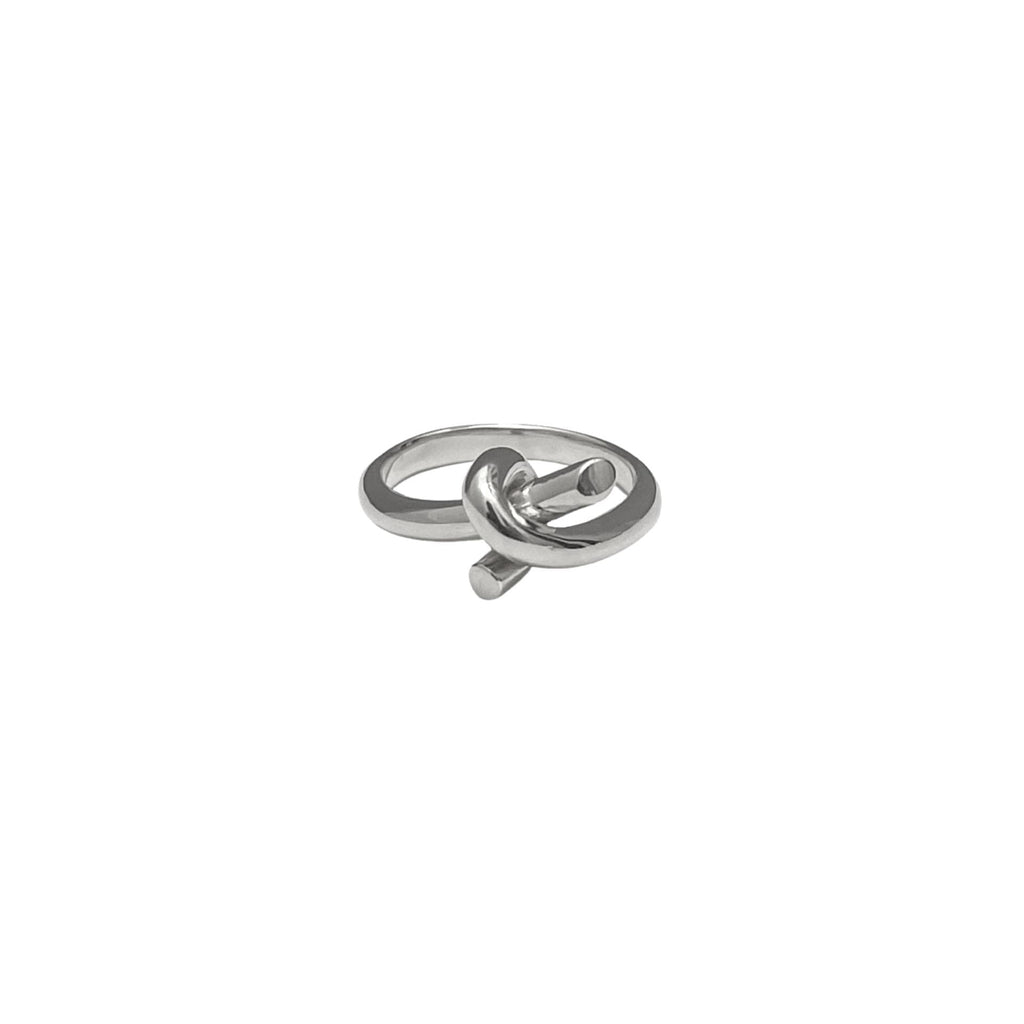 Promise Knot ring by Ruddock | Chunky knot stacking ring – Pearls ...